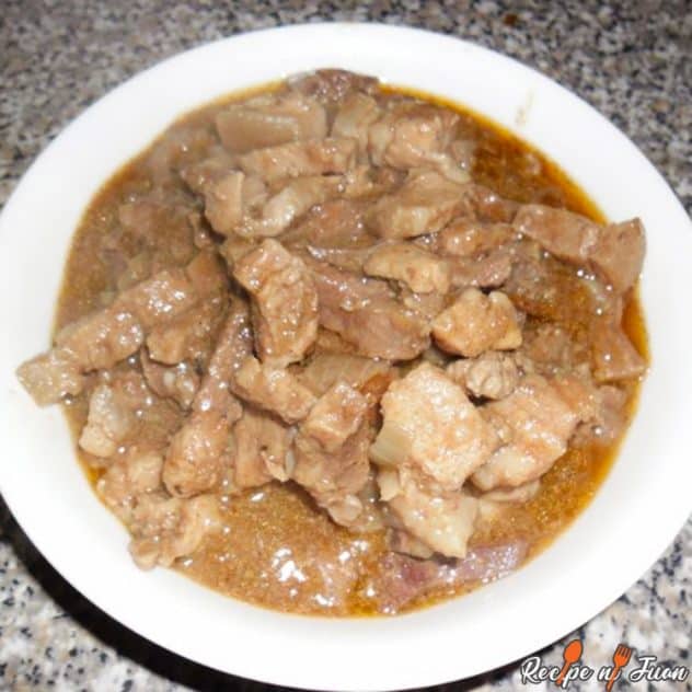 Pork higadillo recipe with a vinegar and soy simmer