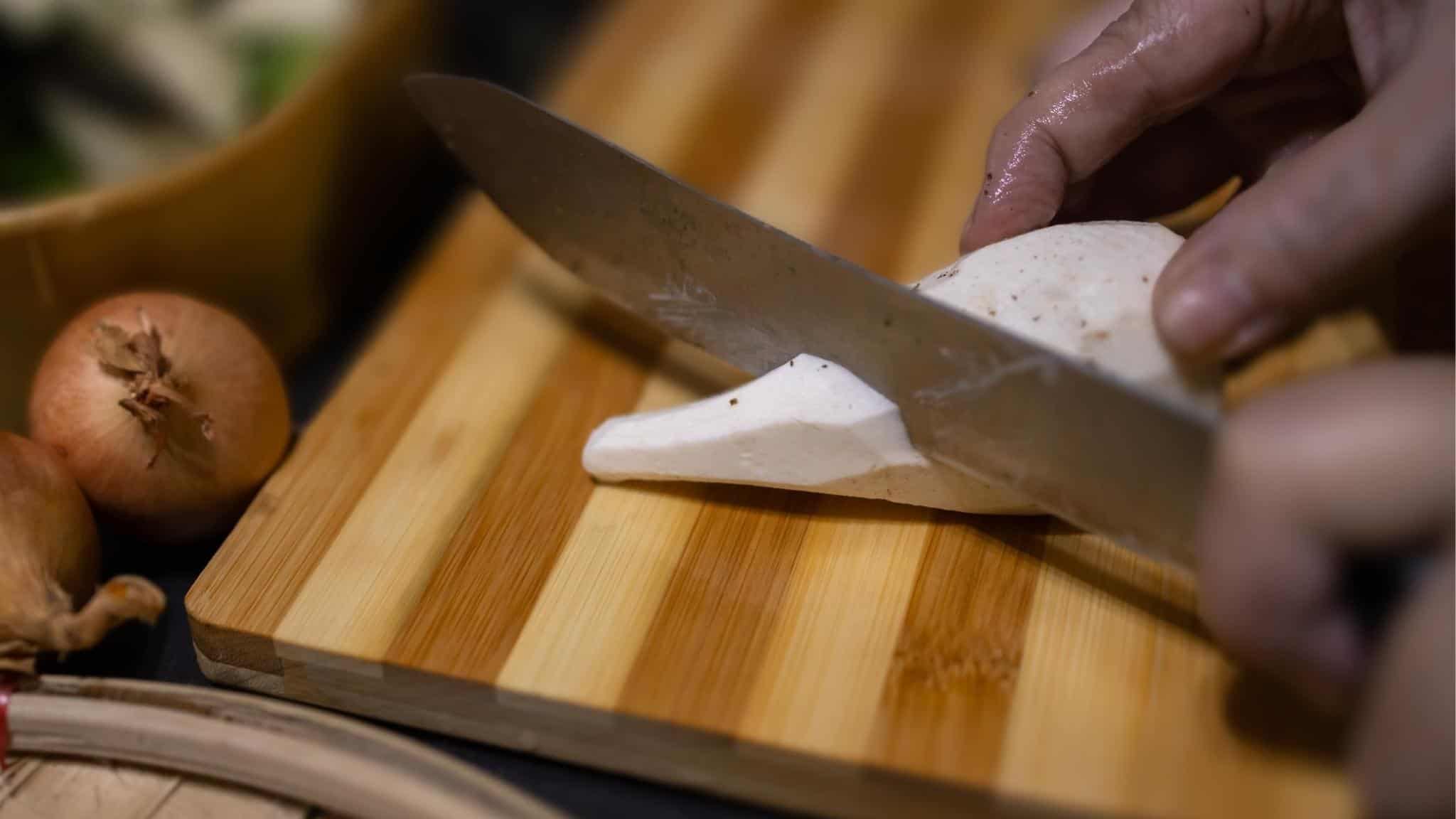 2 Best Recipes With Gabi: Filipino Taro Root And Leaves